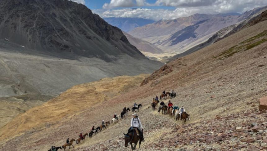 Filo del Sol · descubrimiento minero · cobre · Argentina · Chile ...